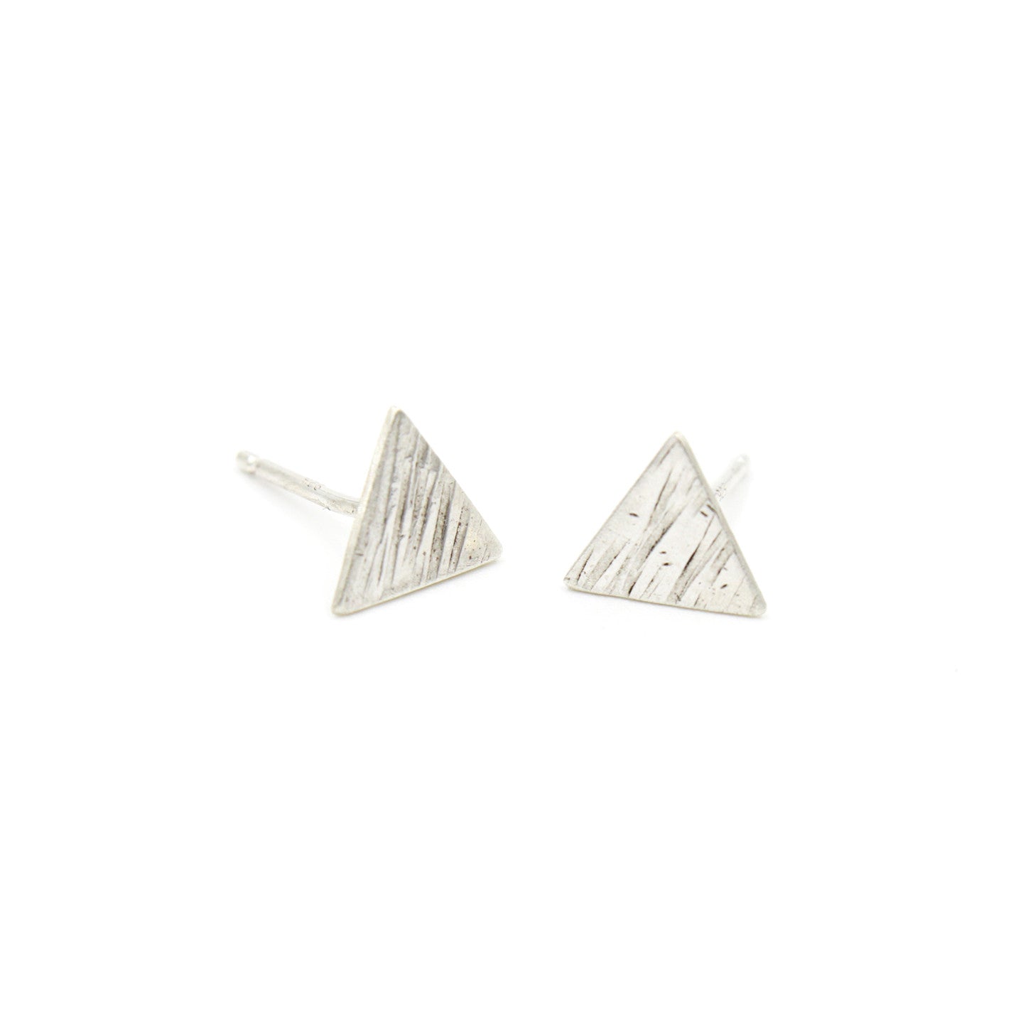 Hammered Triangle Stud Earrings – Jessica DeCarlo New York